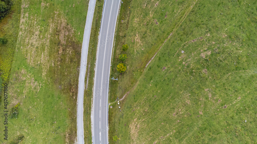 Landstraße von oben Stock Photo | Adobe Stock