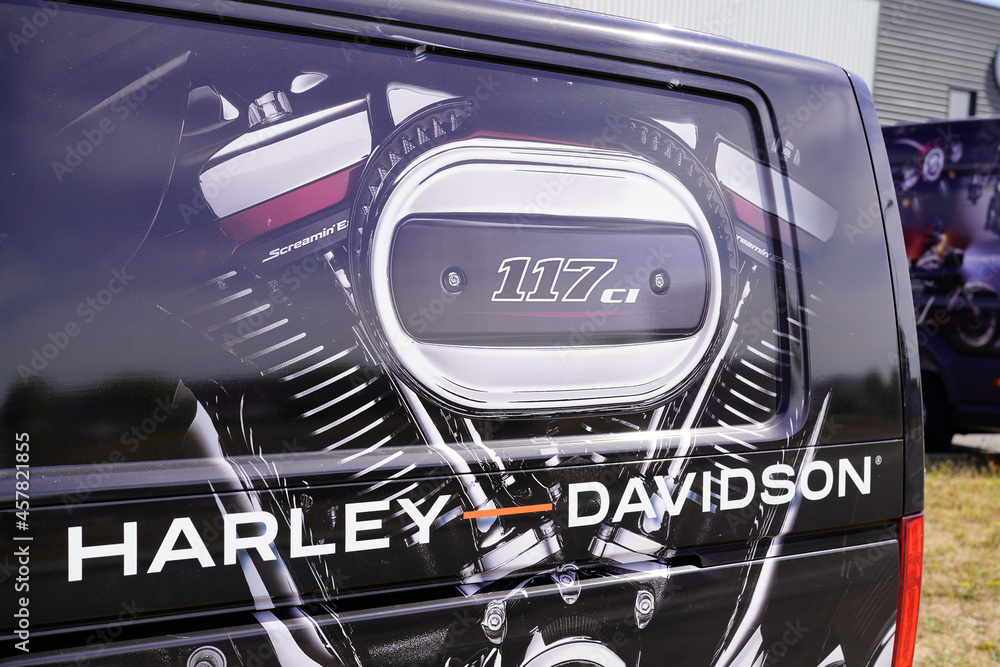 Harley-Davidson Motorcycle Sign store Logo and brand text dealership on ...