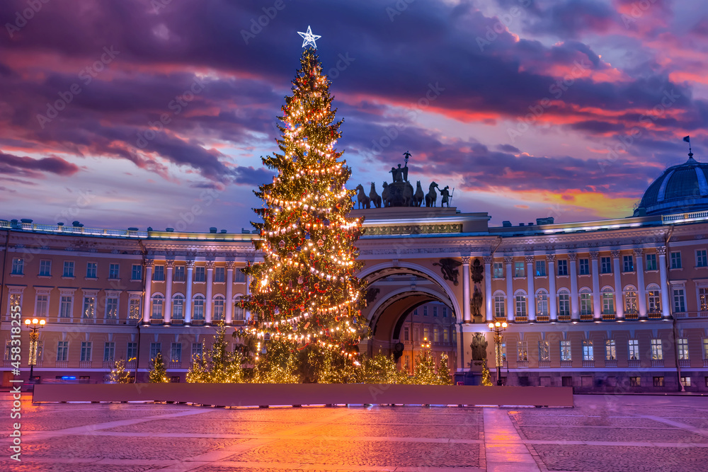Arc De Triomphe Christmas