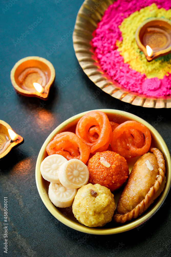 Diwali sweets jalebi Jhangiri Gujiya peda jndian Sweet dessert mithai ...