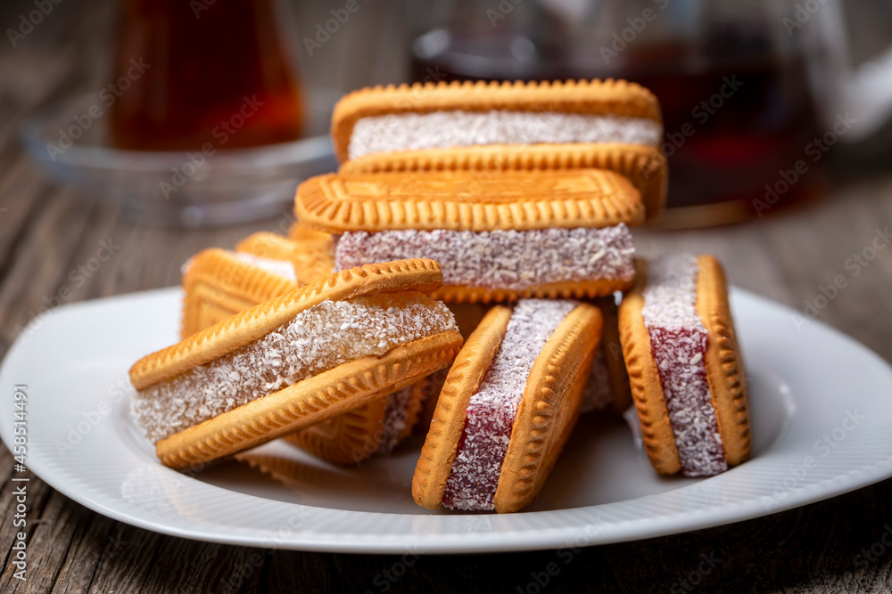 Turkish Delight with Biscuit Sandwich called Kistirma (Turkish name ...