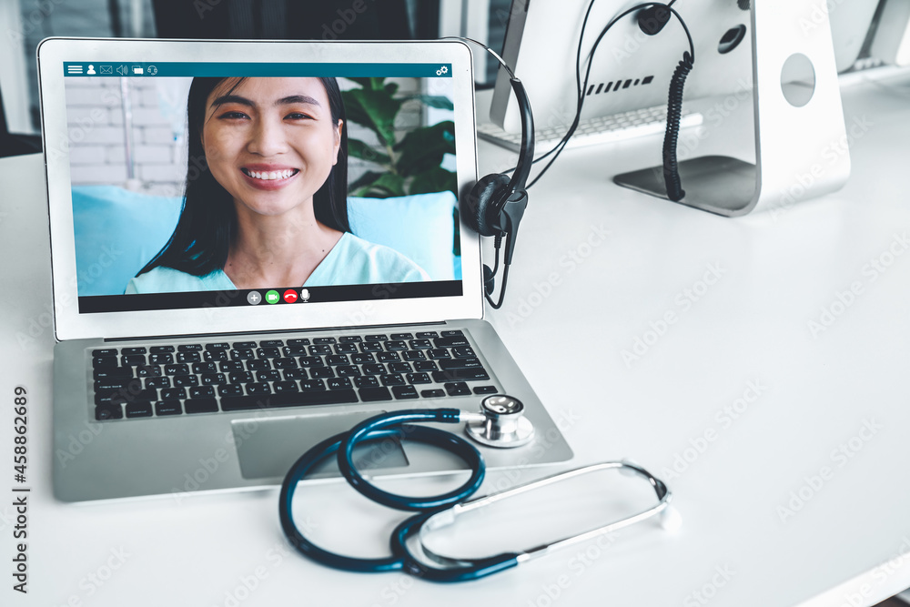 Telemedicine service online video call for doctor to actively chat with ...