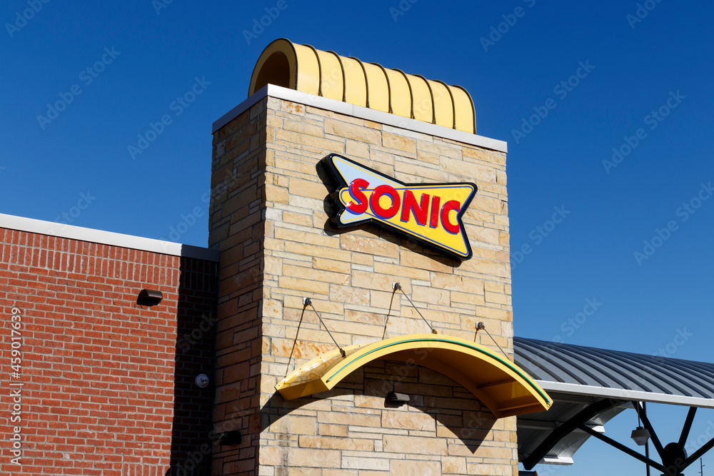 Sonic Drive-In Fast Food Location. Sonic is a Drive-In Restaurant Chain ...