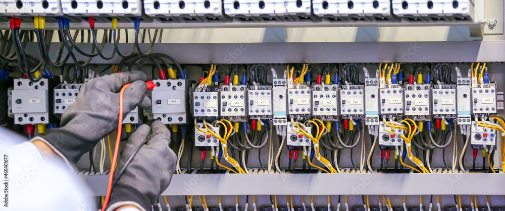 Electricity and electrical maintenance service, Close-up circuit ...