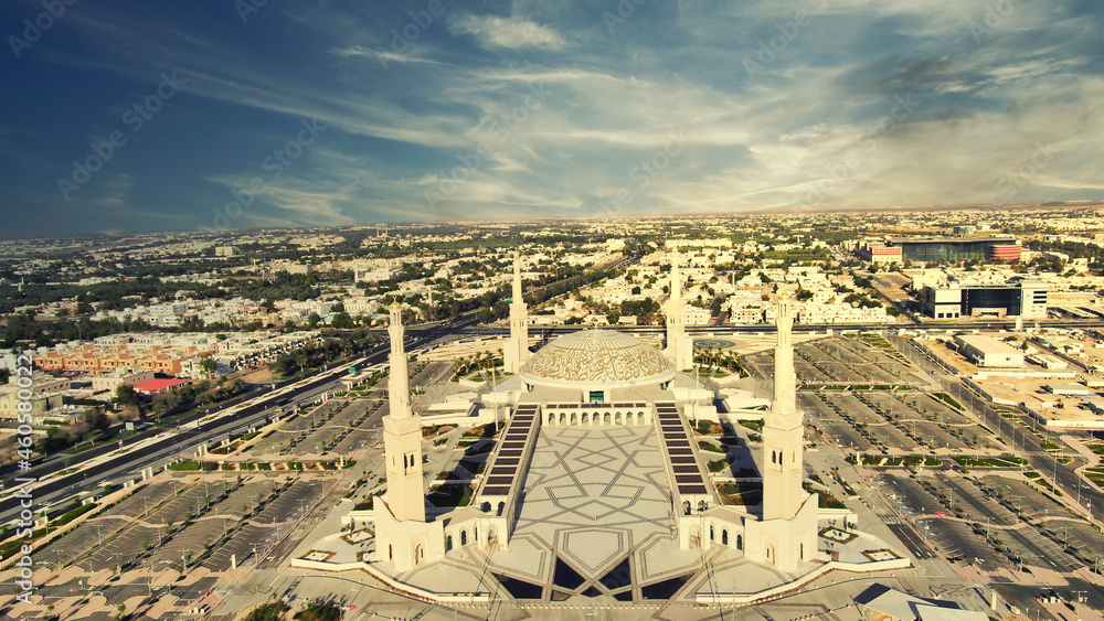 Aerial view of alain - Abu Dhabi waterfront. The United Arab Emirates ...