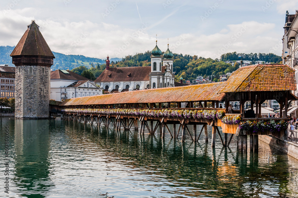 Luzern, Kapellbrücke, Wasserturm, Reuss, Holzbrücke, Altstadt, Stadt ...