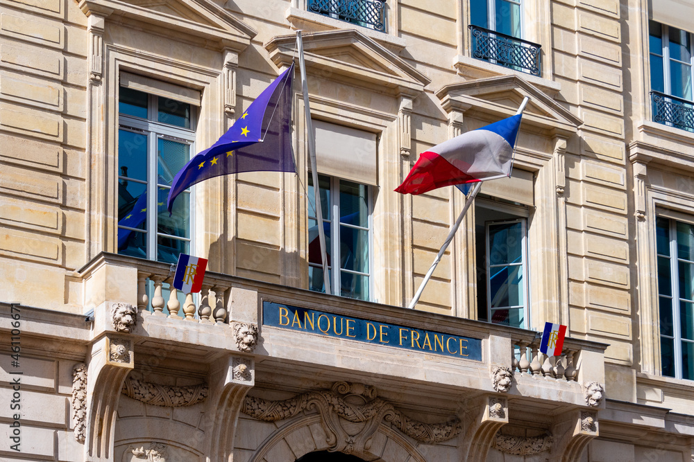 Paris, France - 5 octobre 2021: Vue extérieure du siège social de la ...