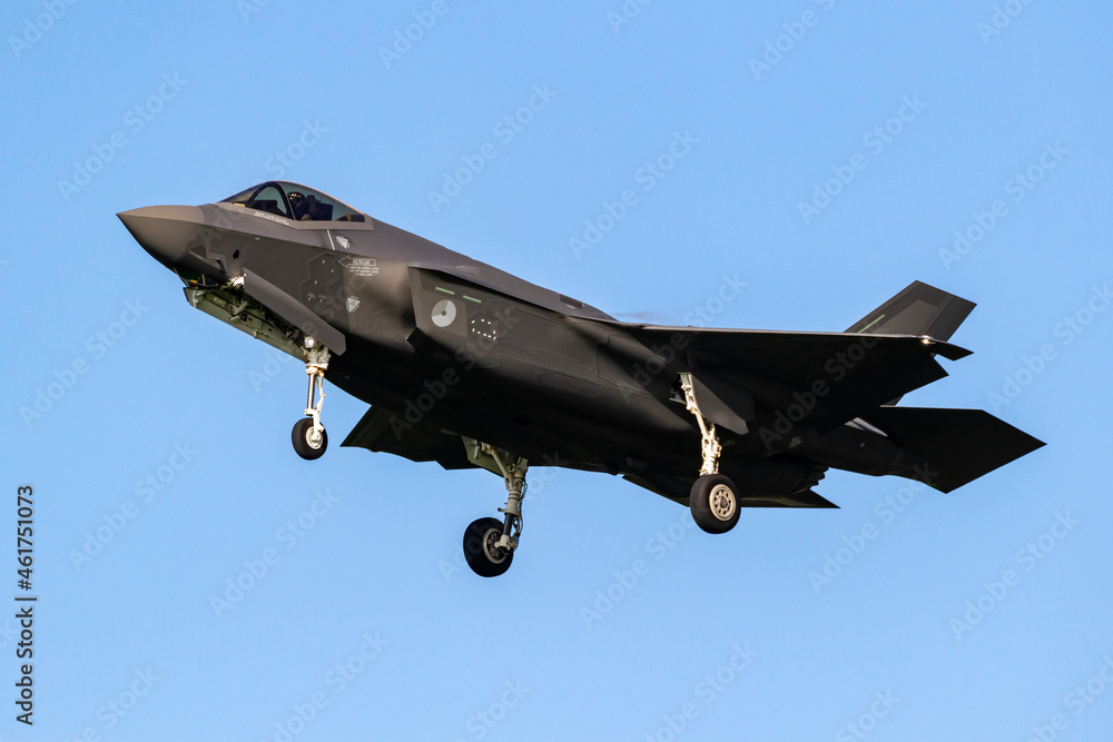 Lockheed Martin F-35 Lightning II stealth multirole combat aircraft ...