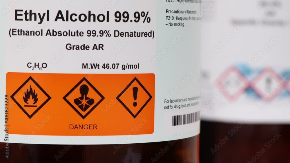 ethyl alcohol, a chemical used in laboratories and flammable Stock ビデオ ...