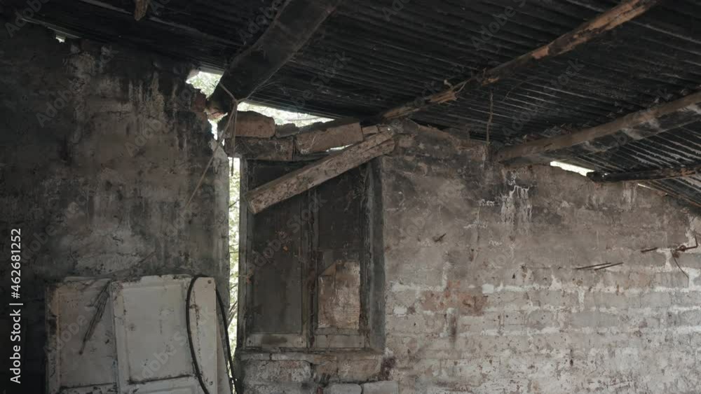 Vídeo do Stock: Spooky atmosphere inside old ruined house with broken ...