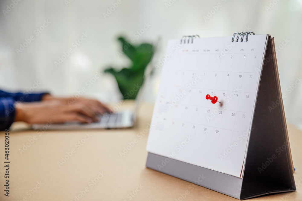 Calendar desk place on the table. Desktop Calender for Planner to plan ...