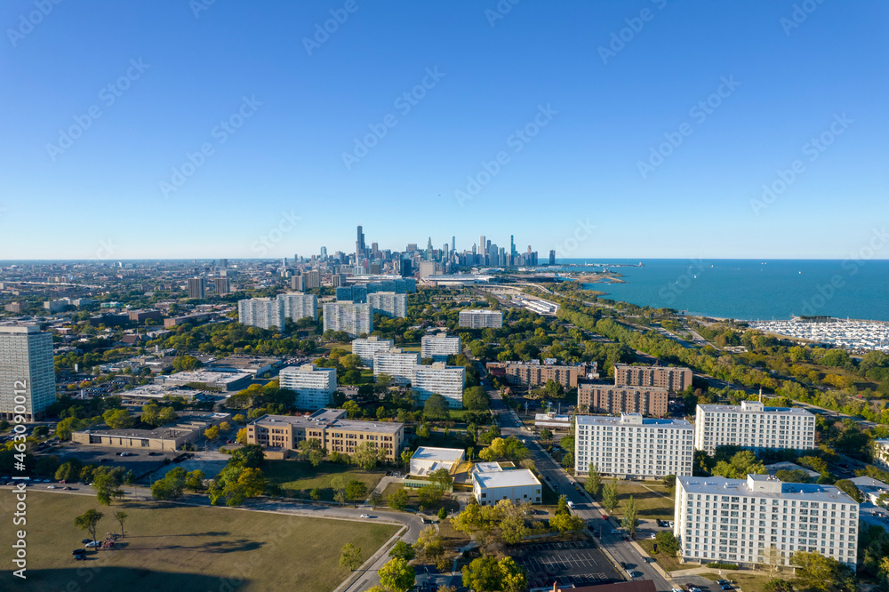 Chicago Skyline Aerial View From Bonzeville Stock-Foto | Adobe Stock Chicago Skyline Aerial View From Bonzeville Stock-Foto | Adobe Stock