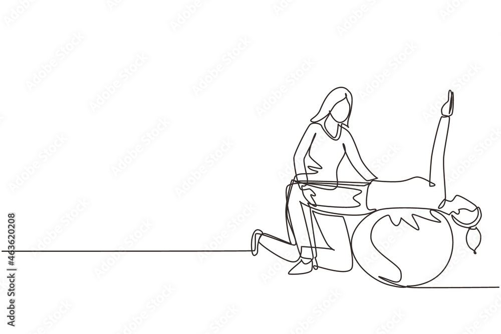 Single one line drawing physiotherapy rehabilitation isometric with ...