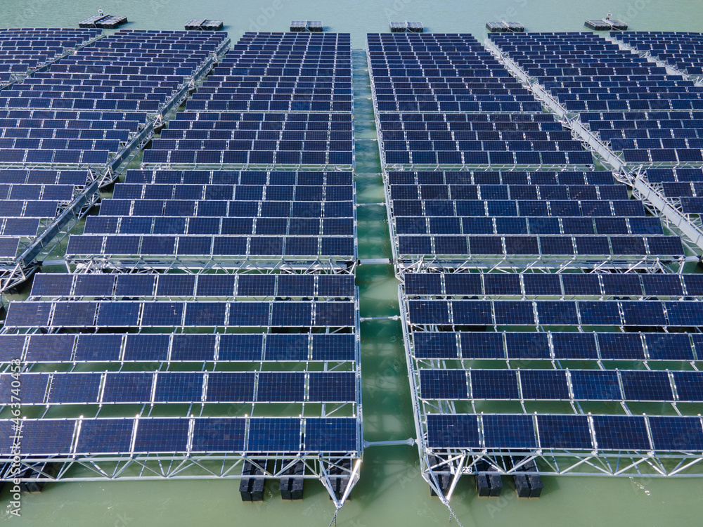 floating solar panels, renewable energy Stock Photo | Adobe Stock