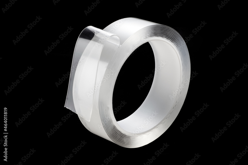 Transparent double-sided tape isolated on black background 素材庫相片 ...
