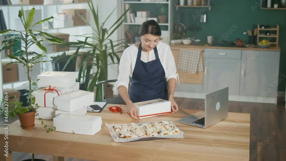 Vidéo Stock Successful Contented Woman Entrepreneur Beautifully Packs ...