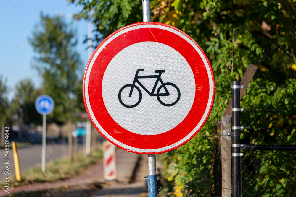 Stop and no entry traffic sign with a pictogram of a bike on white ...