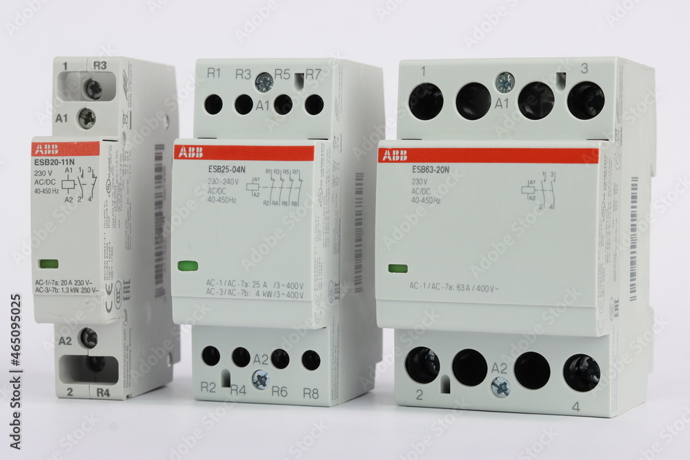 ABB 2-pole contactors for controlling underfloor heating circuits are ...