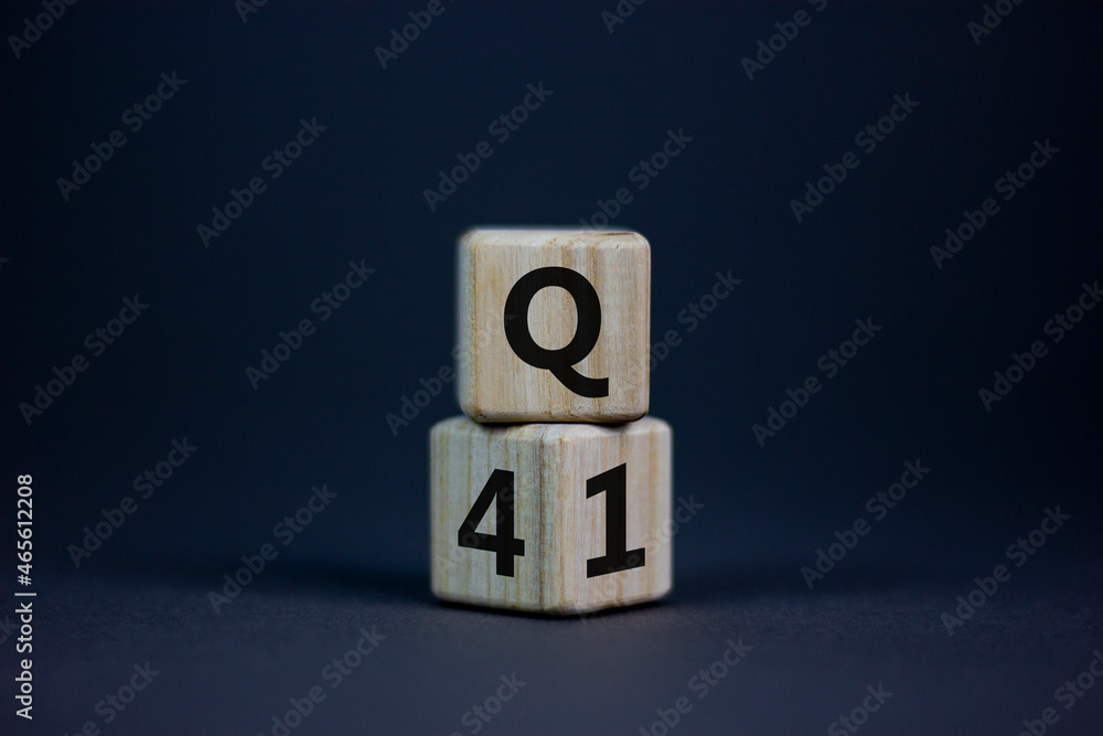 From 4th to 1st quarter symbol. Turned wooden cubes and changed words ...