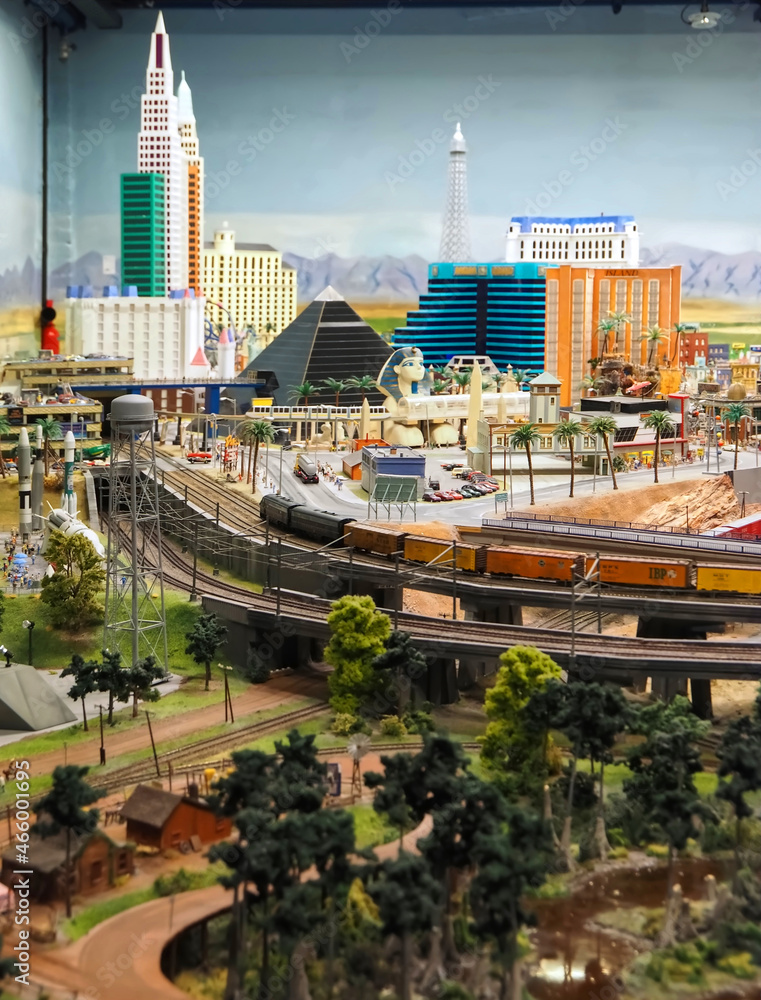 Inside Wonderful Miniatur Wunderland Modelleisenbahn Hamburg, the ...