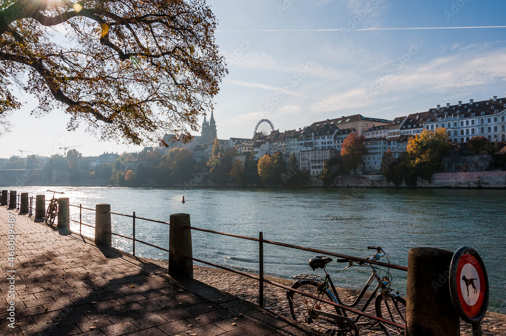 Basel, Münster, Rhein, Rheinufer, Uferweg, Stadt, Altstadt, Kleinbasel ...