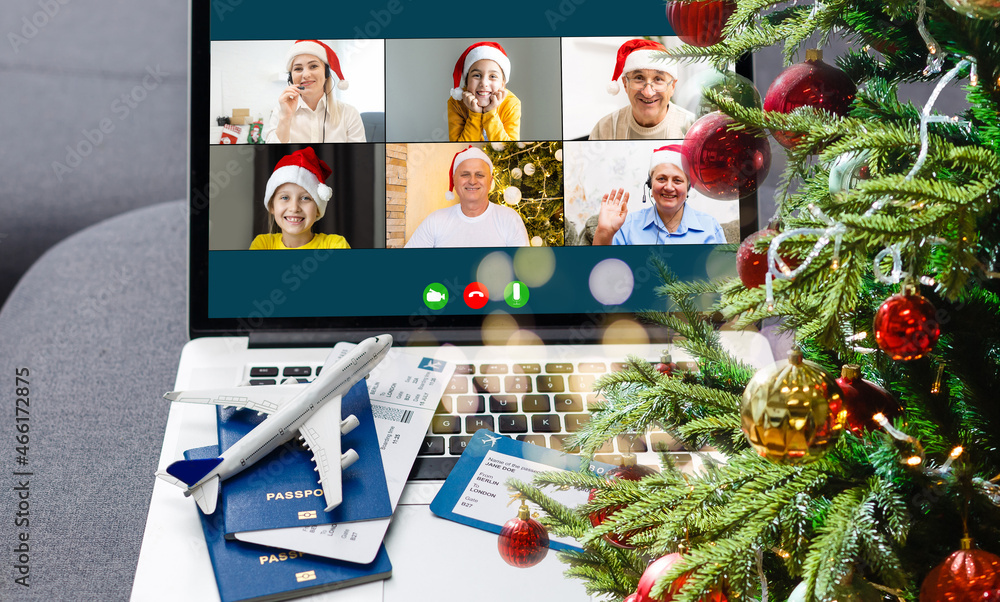 Virtual Christmas meeting team teleworking. Family video call remote ...