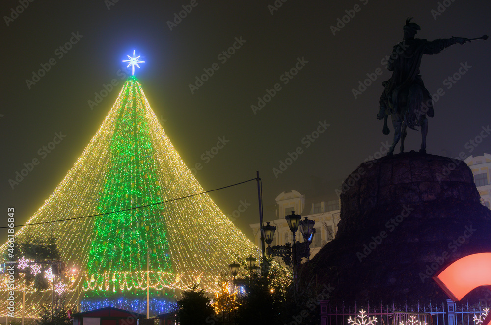 Detailed view of beautiful Main Ukraine's New Year tree on Sophia ...