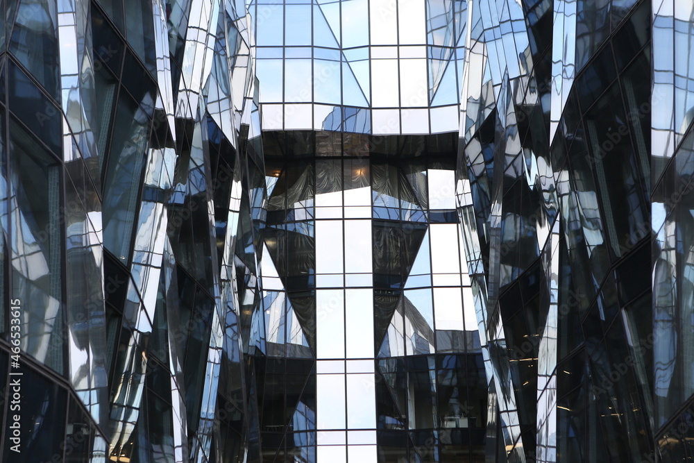 LCD "Iskra Park". JK "Iskra Park", housing complex. New building facade ...