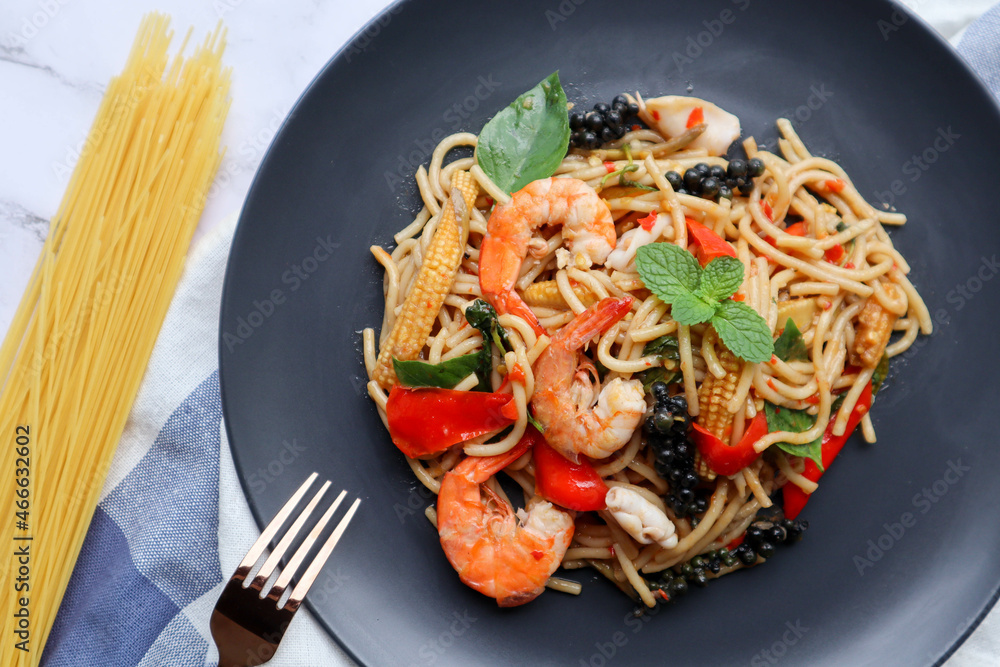 Thai drunken spaghetti with shrimp at top view - Thai food called ...