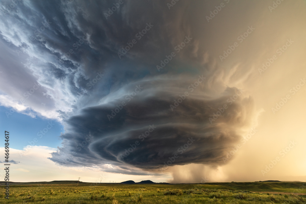Supercell storm clouds and severe weather wall mural wallpaper ...