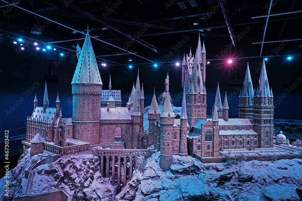 Exterior design and decoration of Hogwarts castle model display at ...