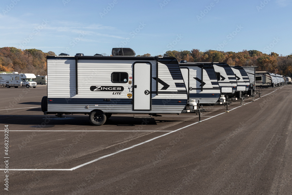 Zinger Fifth Wheel Travel Trailers. Zinger RV is a subsidiary of ...