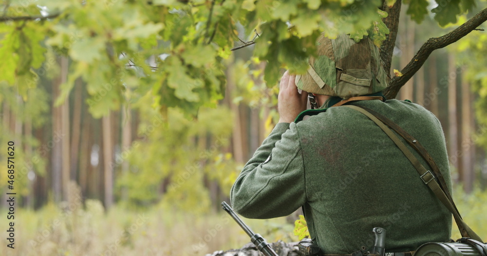 Foto de Hidden Re-enactor Dressed As German Wehrmacht Infantry Soldier ...