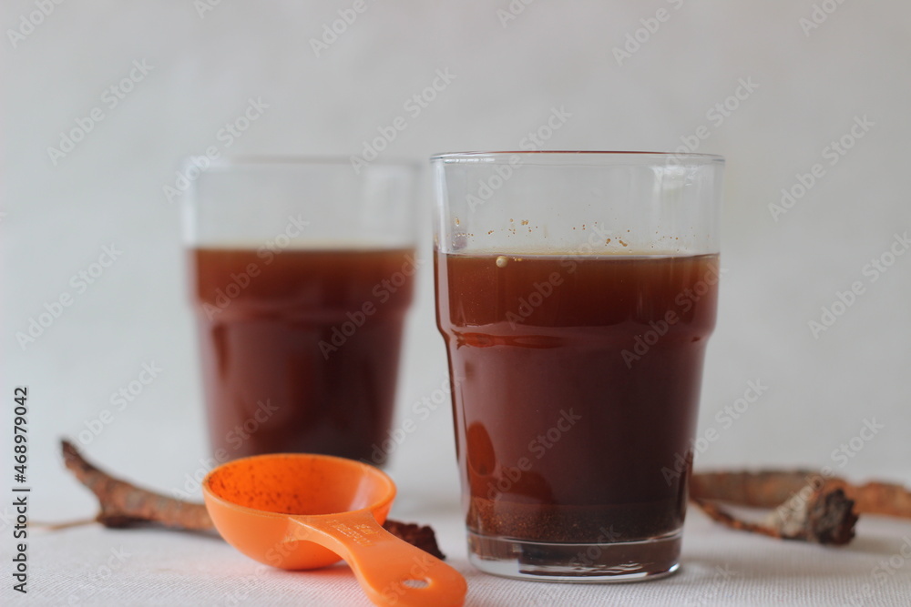 Kashmiri Kawa chai or Kewa is an aromatic tea originated in the 2nd ...