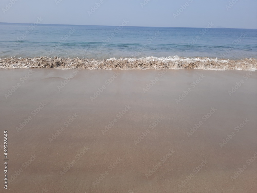 goa beach, clean water Arabian sea beach in goa, tropical ocean beach ...