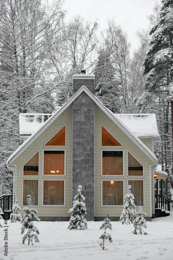 Beautiful Snow House Pictures