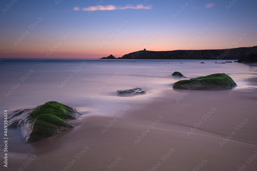 Fotka „Coucher de soleil sur la Pointe du Percho depuis la plage de ...