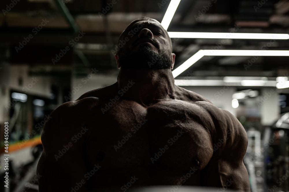 Huge Shoulder Muscles