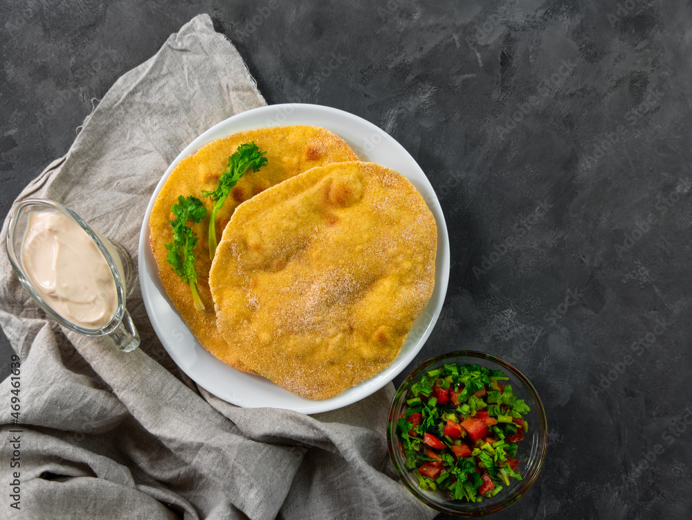 Homemade corn flatbread cilantro green tomato salsa linen cloth ...