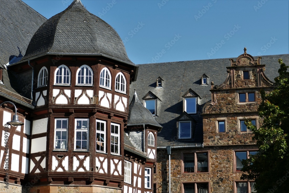 Fassade Neues Schloss in Giessen an der Lahn foto de Stock | Adobe Stock