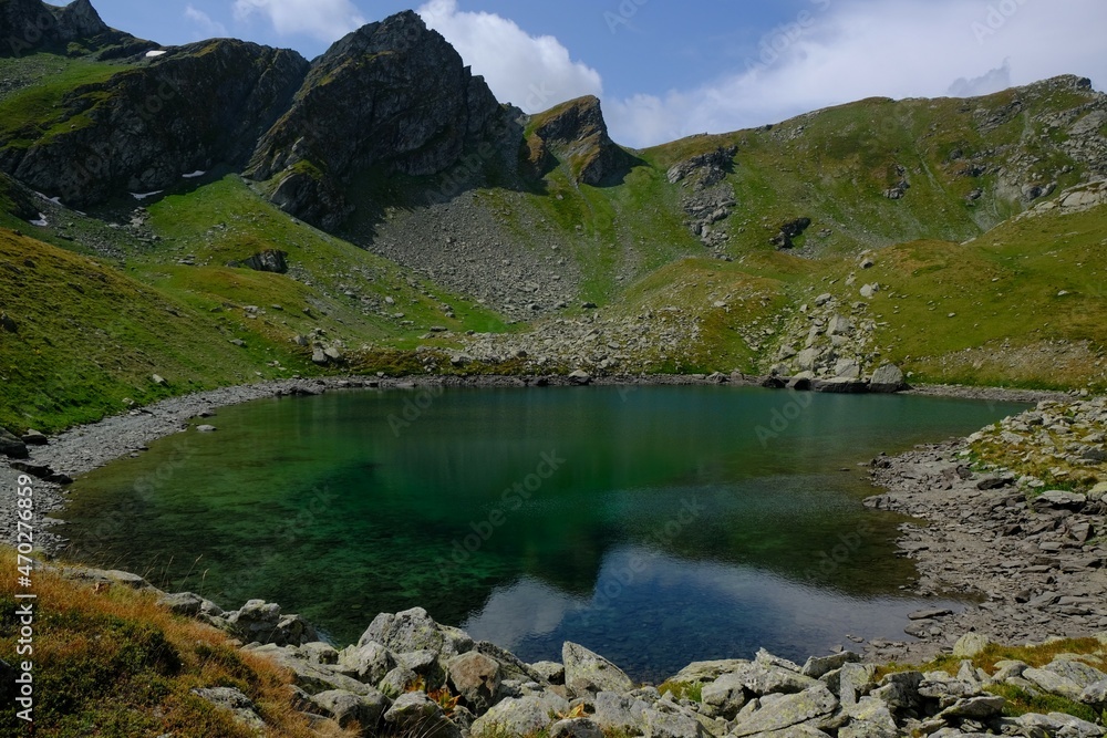 Beautiful mountain views with lake on the trail from Dobërdol in ...