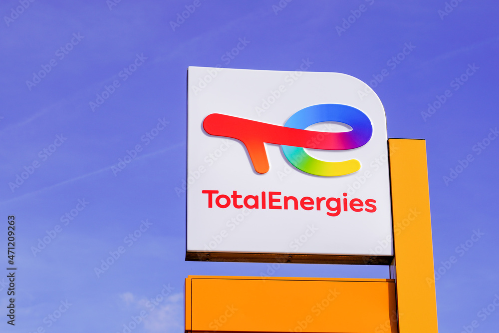 Totalenergies brand text company logo sign Total energies gas service ...