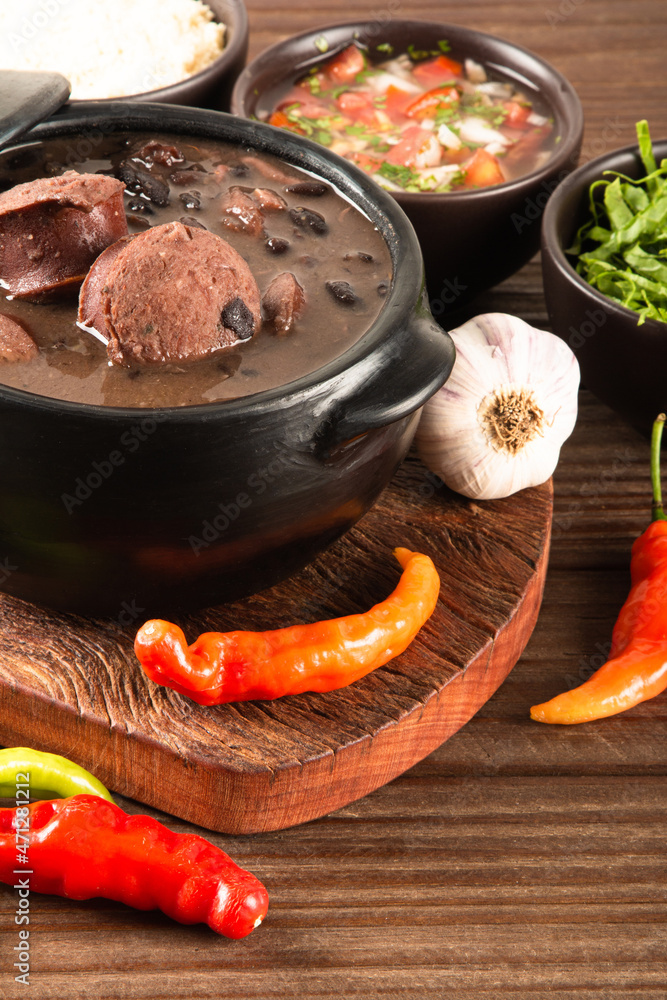 Foto de Feijoada typical Brazilian food. Traditional Brazilian food ...