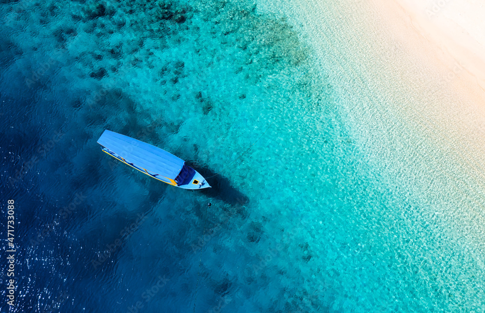 Boat on the water surface from top view. Blue water background from top ...