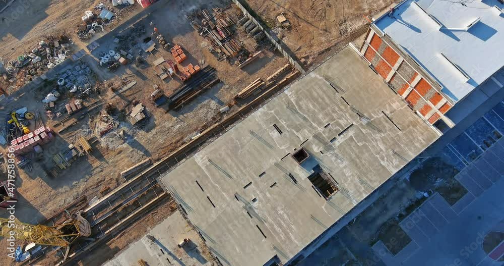 Top view of a multi-storey residential building under construction ...
