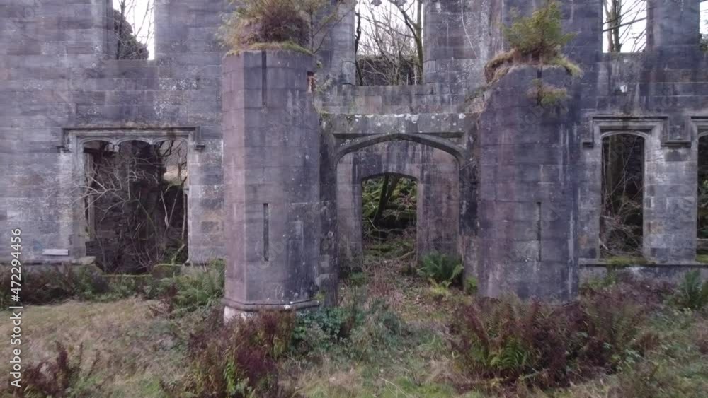 Craigend Castle is a ruined country house, located to the north of ...