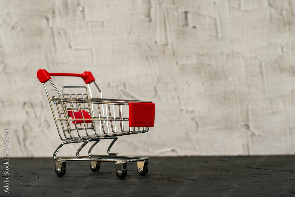 carrito de compras de supermercado Stock Photo | Adobe Stock