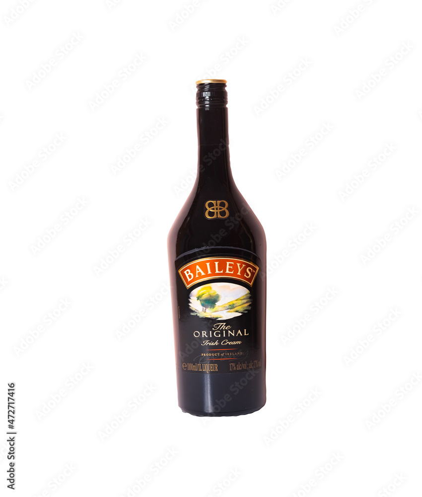 Norwich, Norfolk, UK – November 2021. A litre bottle of Baileys Irish ...