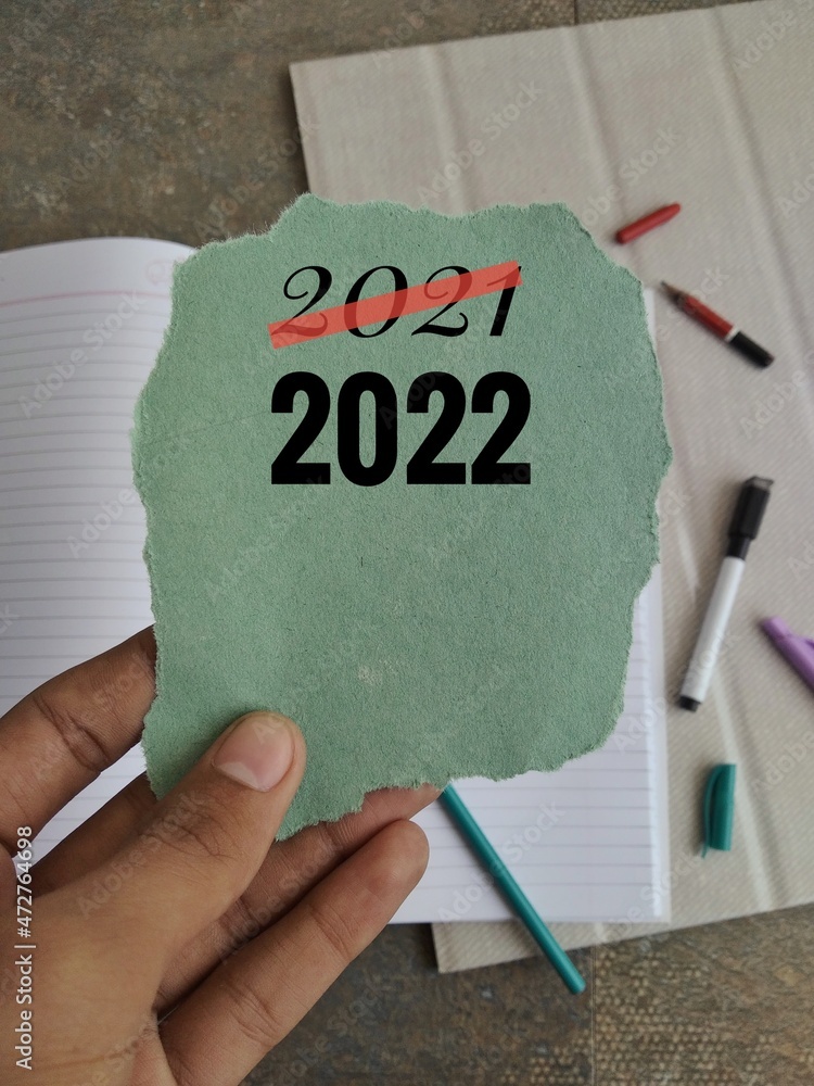 New Year 2022 template poster for students. Paper note template for new ...