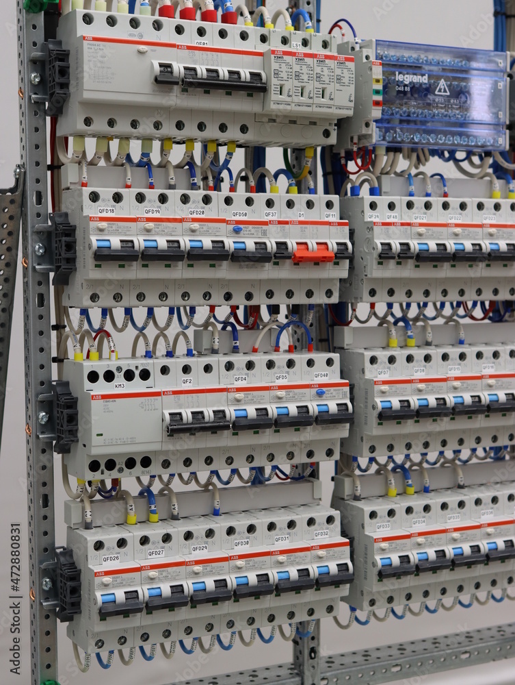 Automatic differential current automata ABB.3-phase automatic ...